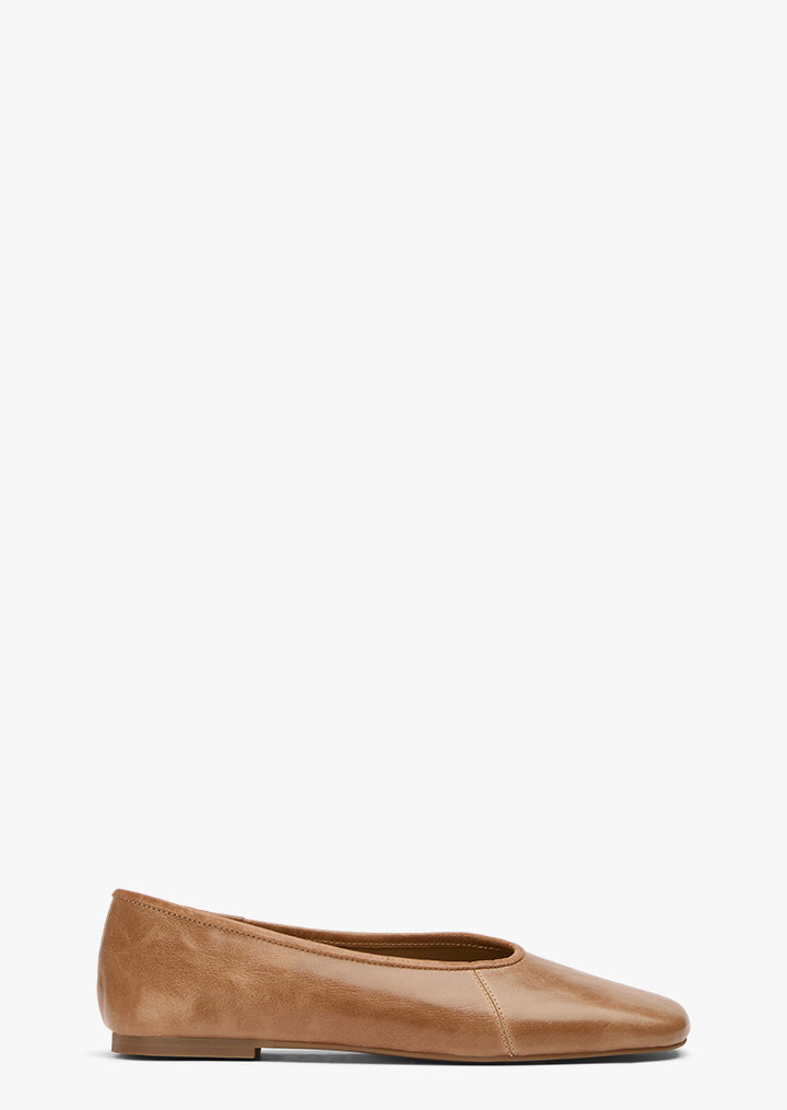 Camille Tan Vintage – Tony Bianco